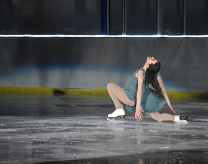 Fargo Park District and Red River Valley Figure Skating Club present ...